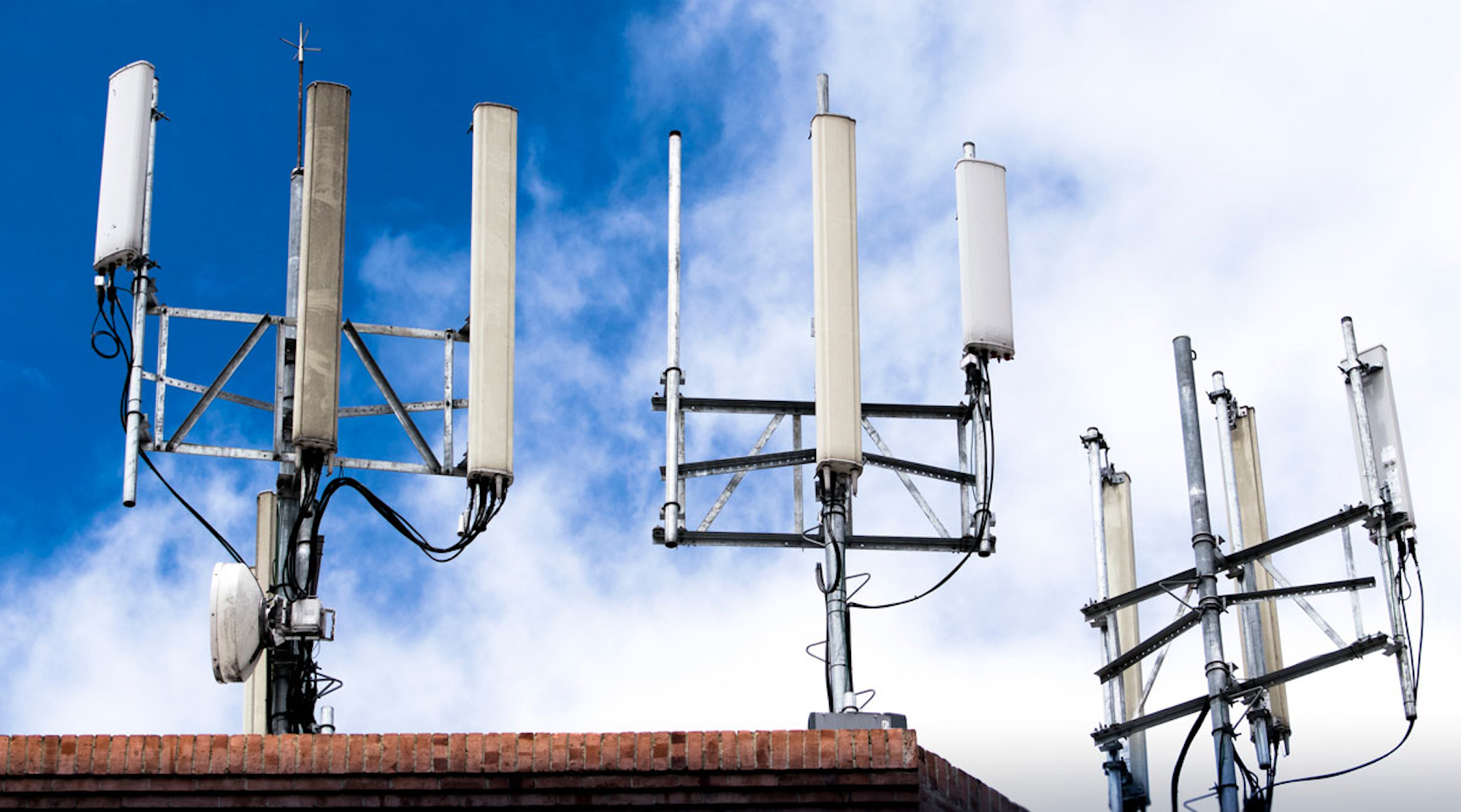 Algorithms to Antenna: Beamforming to Improve Signal-to-Noise Levels ... Algorithms to Antenna: Beamforming to Improve Signal-to-Noise Levels ...